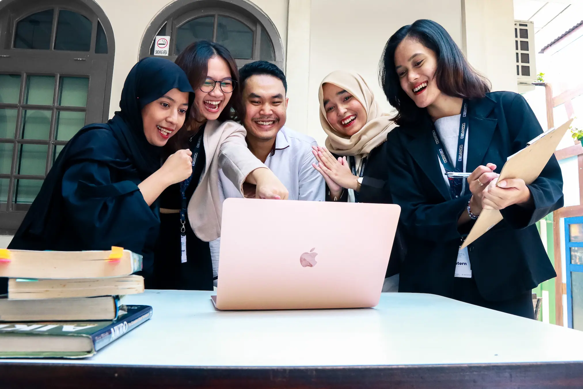 Internship Program | Dialogika